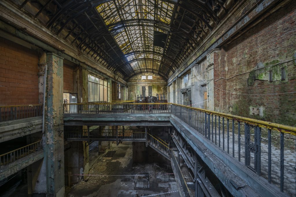 5 Essential Rules of Urbex You Must Know - Map Library